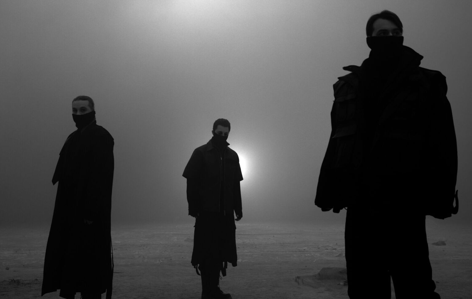 Home - Revolution 93.5 FM